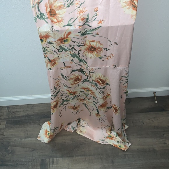 NAANAA | Dresses | Nwt Naanaa Floral Gathered Maxi Dress | Poshmark